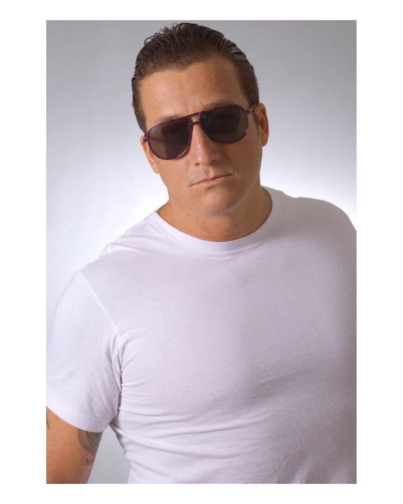 Roberto Rowntree se prepara para produzir mais um projeto. Em destaque ...